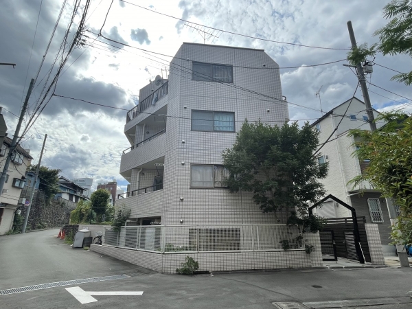 Apartment (Whole Building) in Nukui - Nerima-ku - Investment Property ...